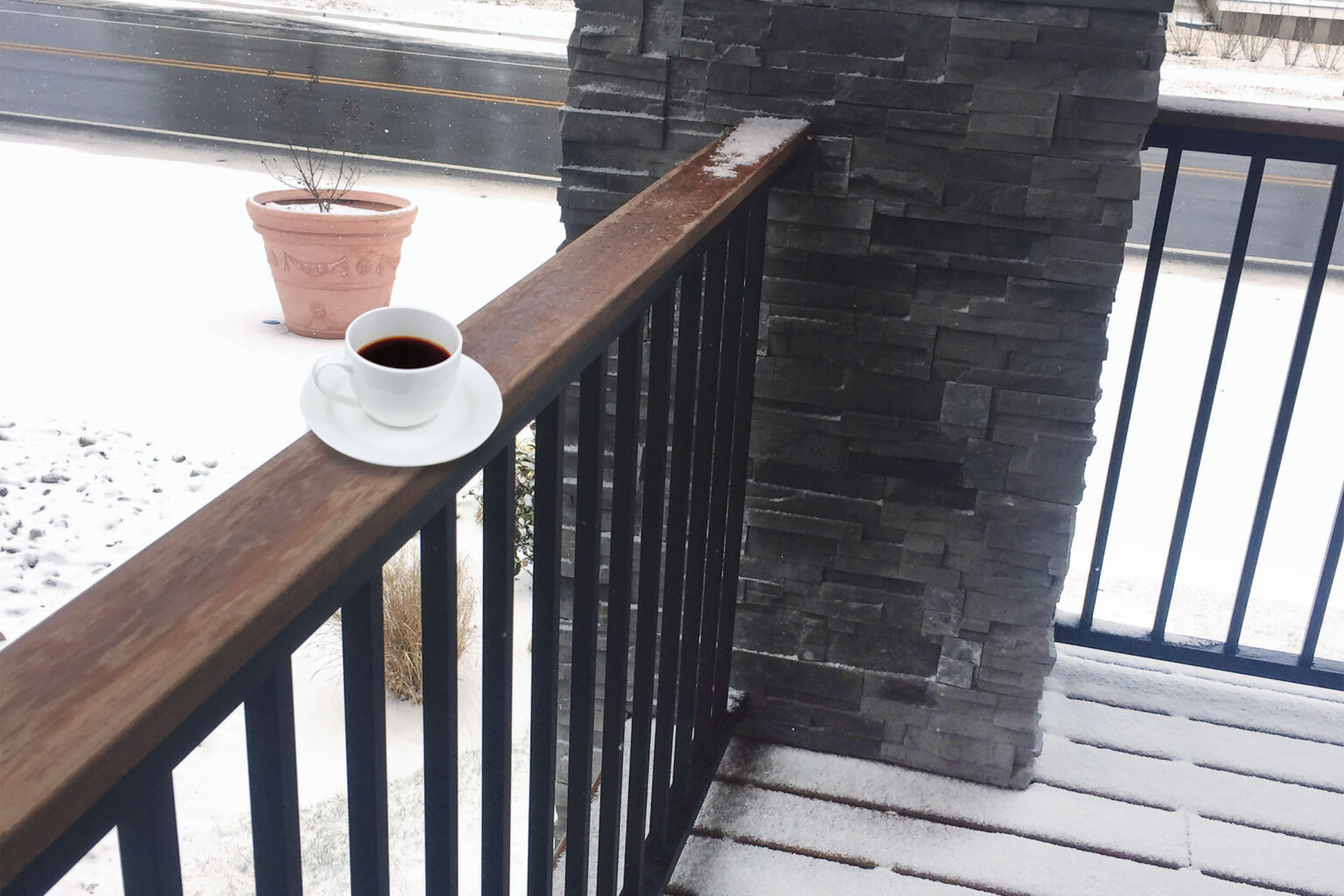 Westbury Aluminum Deck Drink Rail | Digger Specialties, Inc.