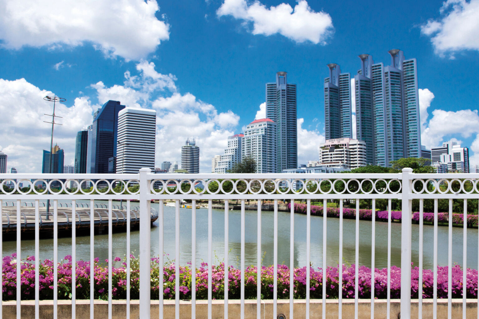 Riviera Aluminum Railing | Digger Specialties, Inc.