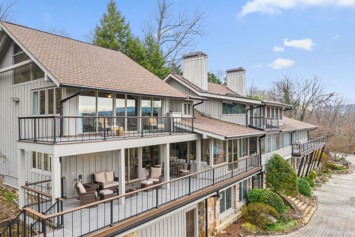 VertiCable Cable Railing System | Westbury Outdoor Products