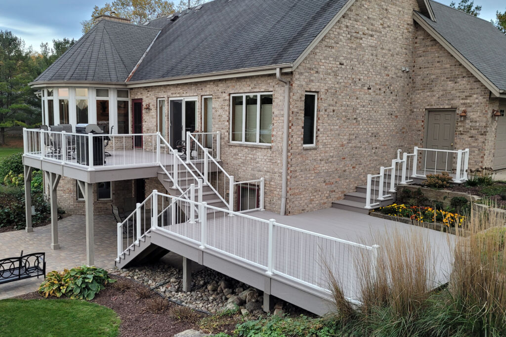 VertiCable Cable Railing System | Westbury Outdoor Products