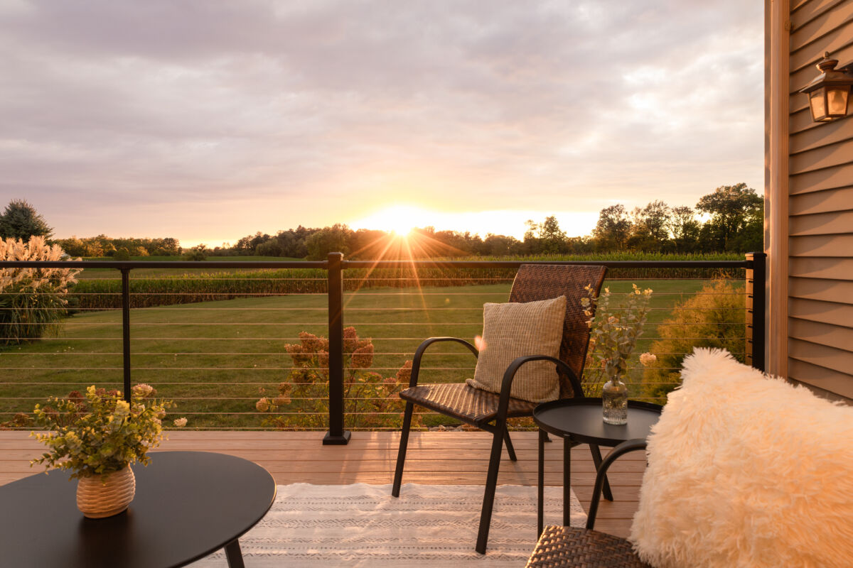 Westbury Bella Cavo Horizontal Cable Deck Railing Systems