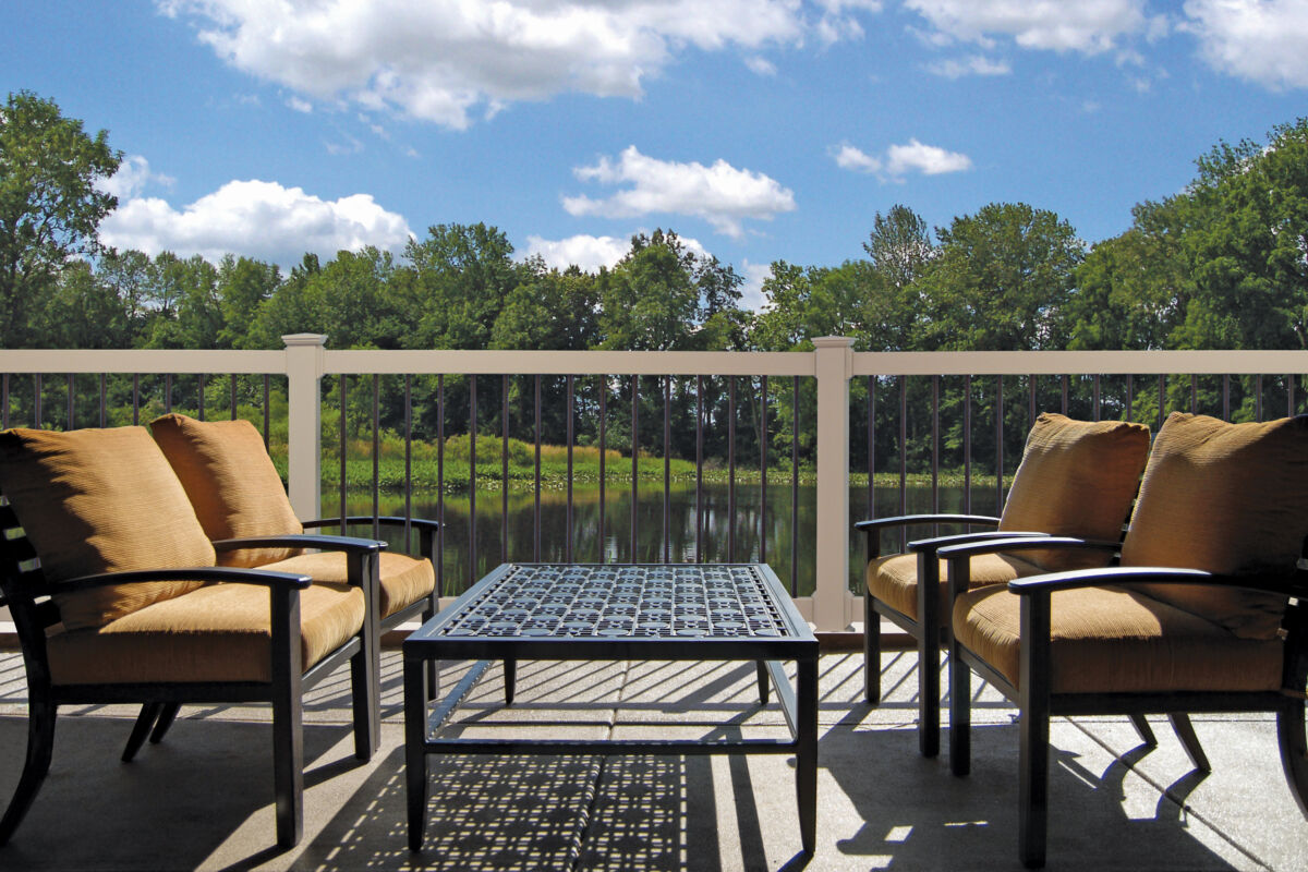 Cardinal Vinyl Deck Railing | Digger Specialties, Inc.