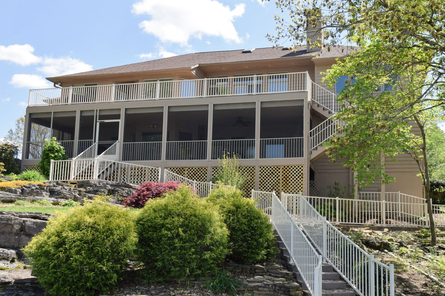 Screen Enclosure Systems | Westbury ScreenRail by DSI