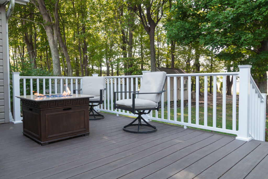 TRX Vinyl Deck Railing | Digger Specialties, Inc.